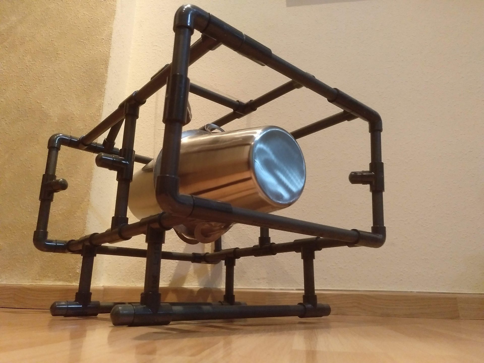 How I designed the frame for my Underwater ROV - Juanmi Taboada