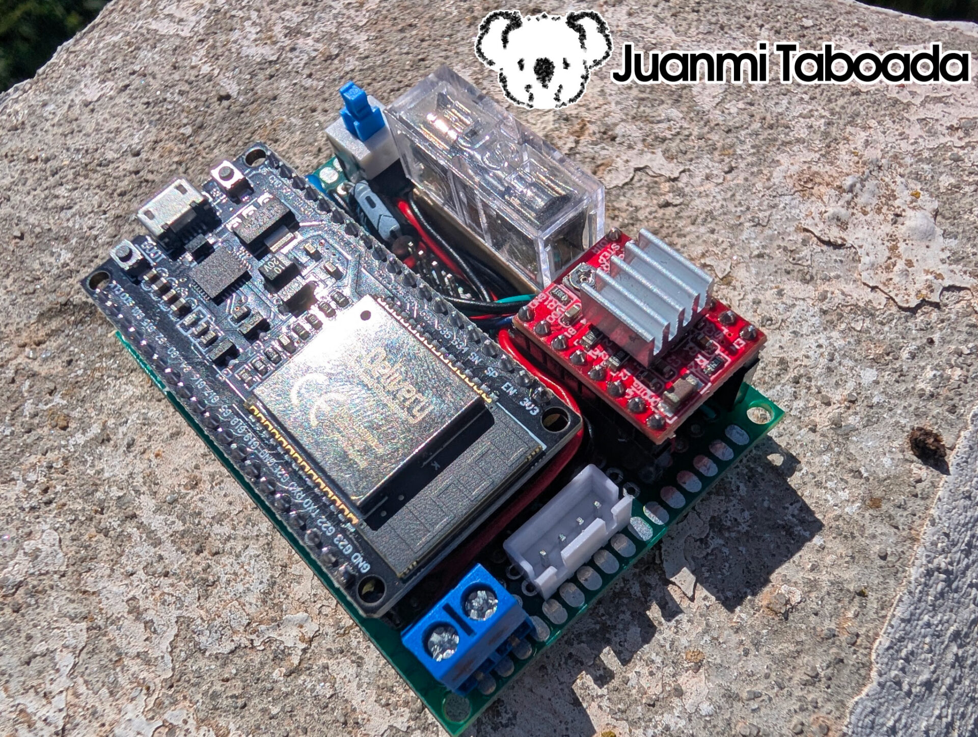 Controlando un motor NEMA17 con ESP32 y MicroPython - Juanmi Taboada